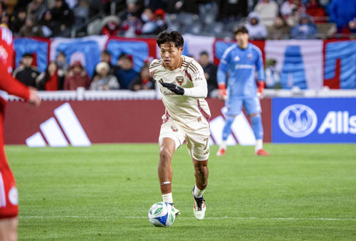 12歳で渡米、MLS選手に IMG出身、異色MF木島｜室蘭民報社 電子版